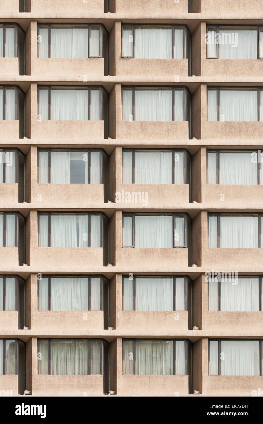 windows building pattern Stock Photo - Alamy