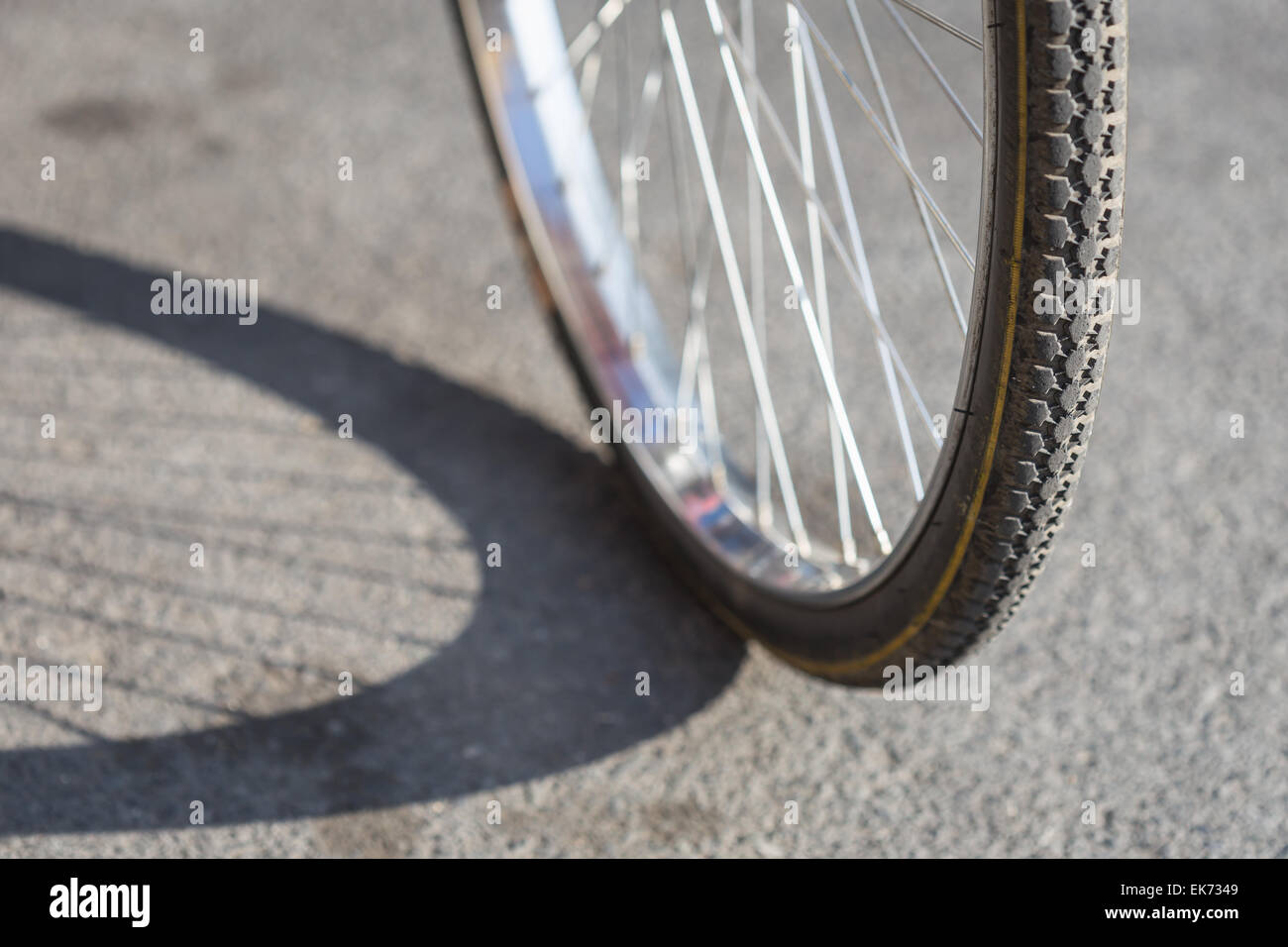 Close up bike wheel Stock Photo - Alamy