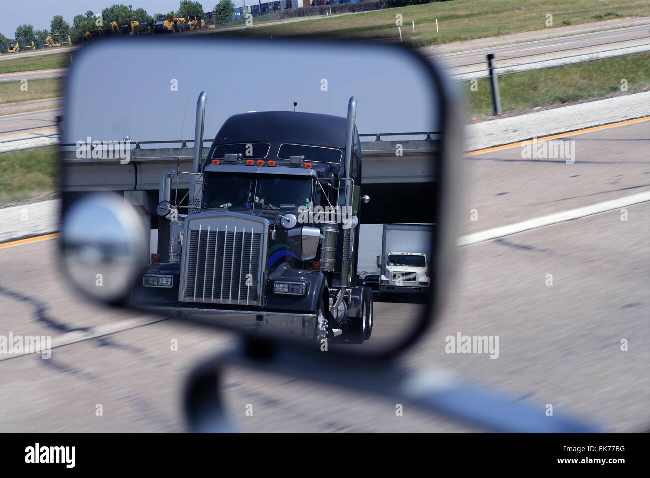 Car side mirror convex hi-res stock photography and images - Alamy