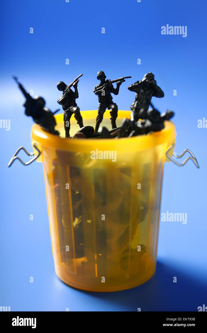 Trash army hi-res stock photography and images - Alamy