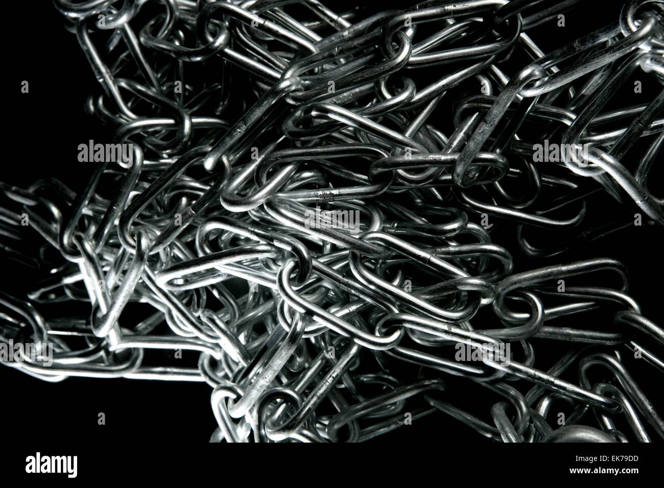 Steel chain mess texture Stock Photo - Alamy
