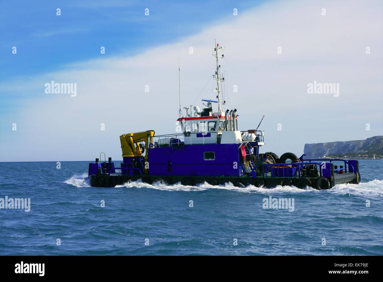 Drag on mud hi-res stock photography and images - Alamy