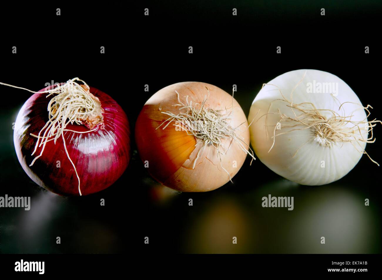 Three onion colors Stock Photo - Alamy