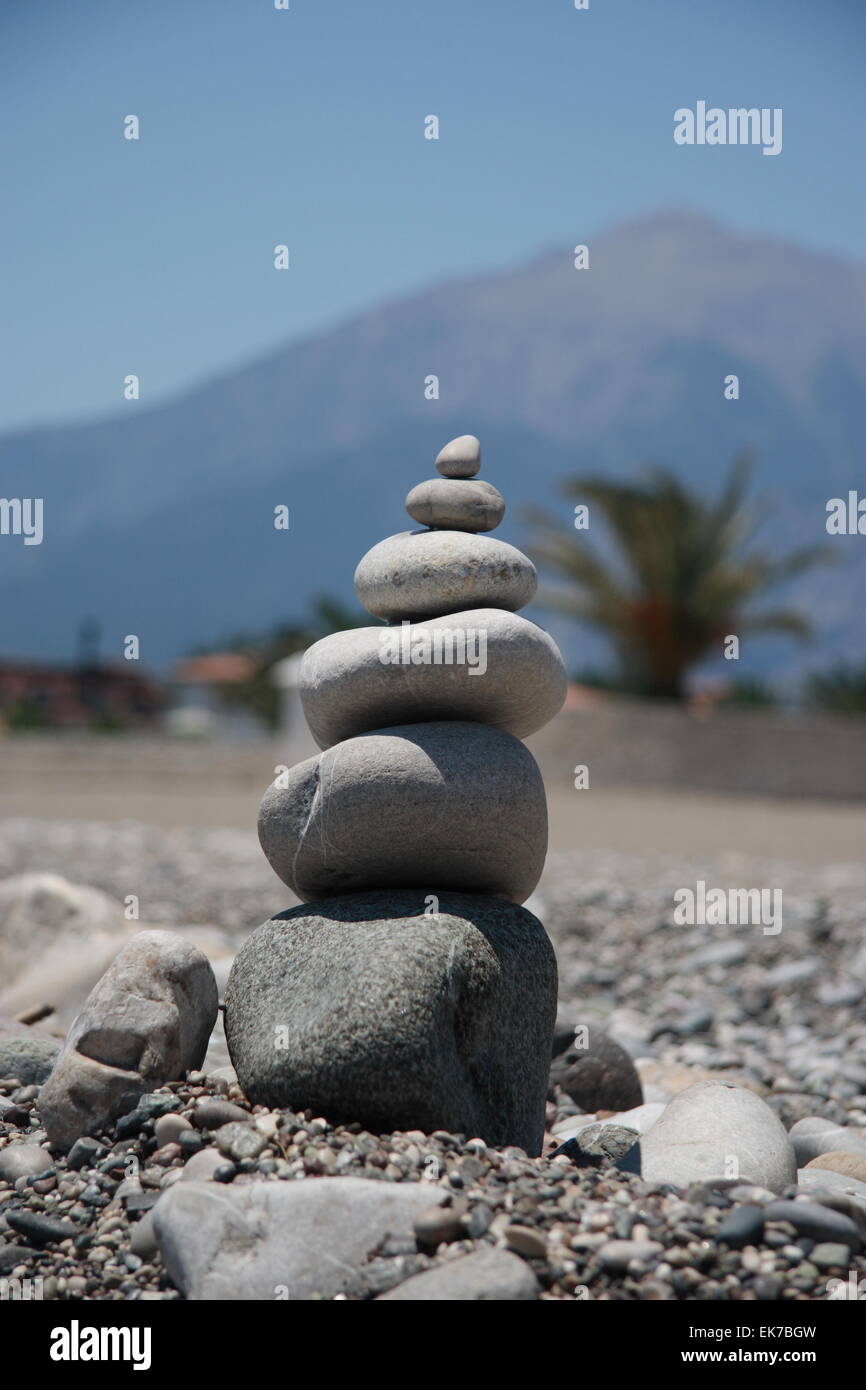 Stones in the desert Stock Photo - Alamy