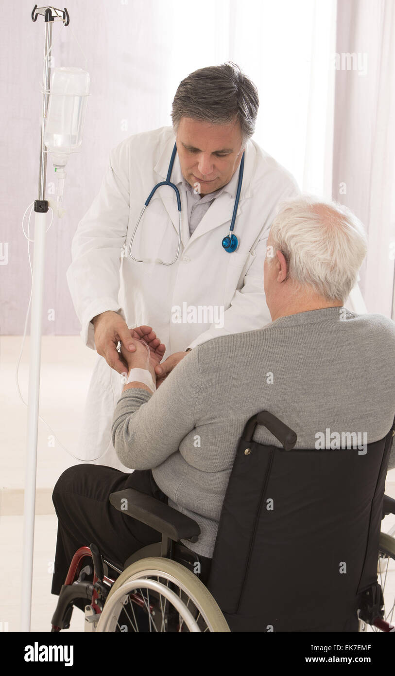 Senior patient hospital Stock Photo - Alamy