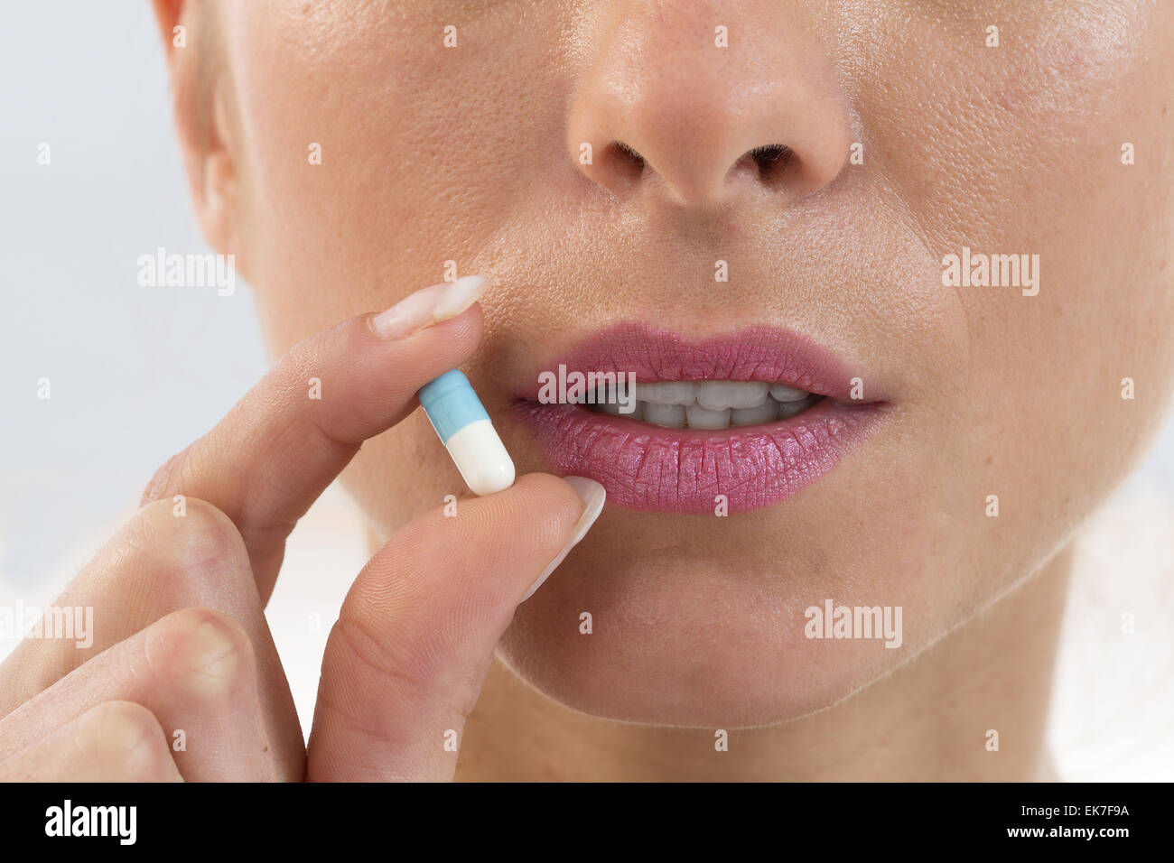 Treatment drug woman Stock Photo - Alamy
