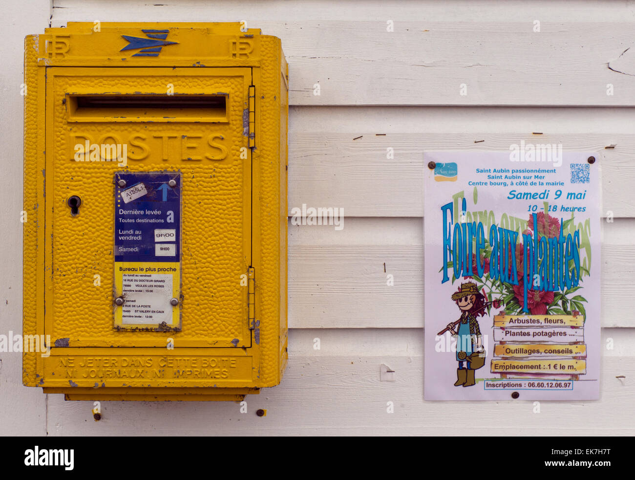 Old french advertising hi-res stock photography and images - Alamy