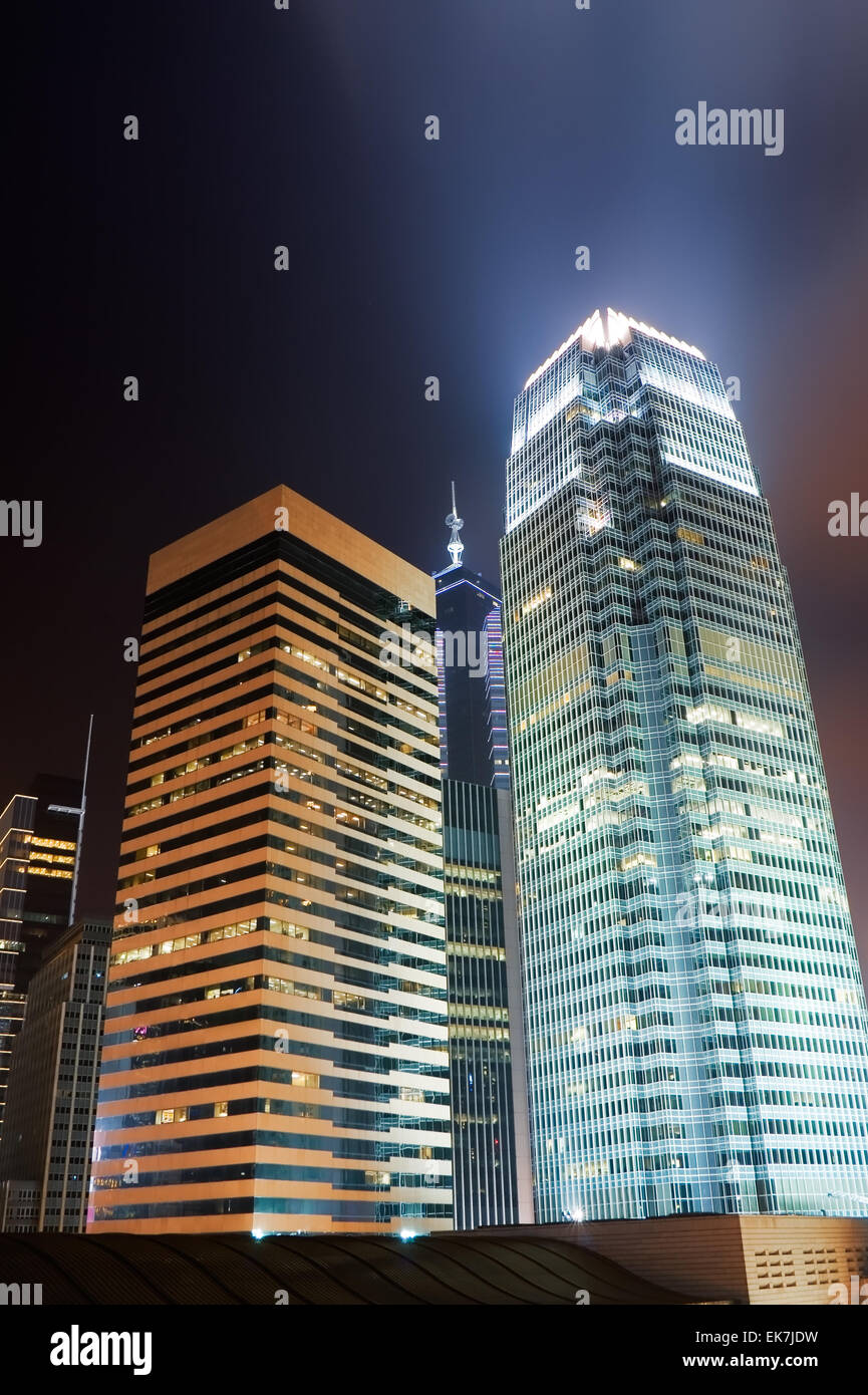 night scenes of skyscrapers Stock Photo - Alamy