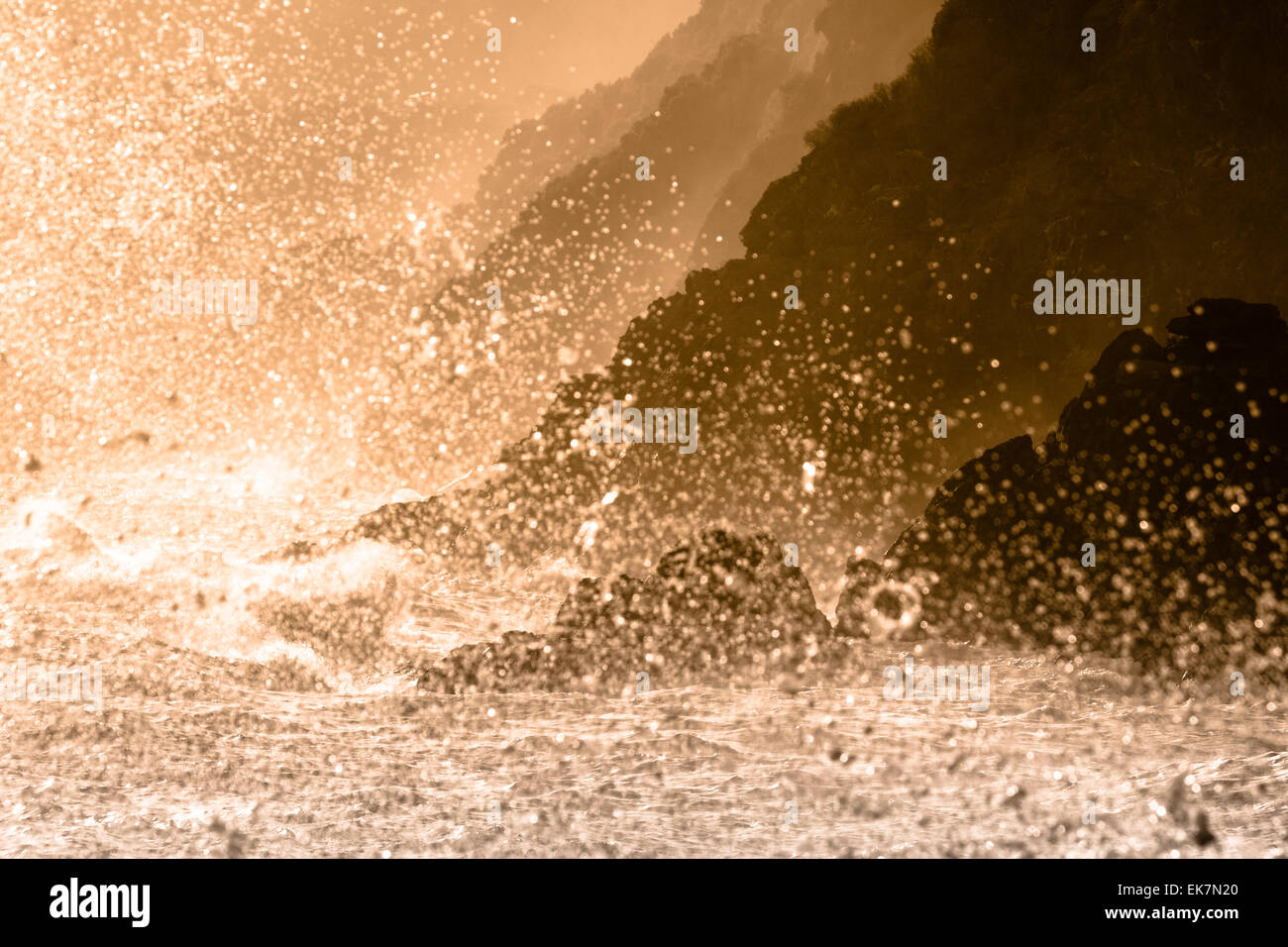 Dramatic rough sea hi-res stock photography and images - Alamy