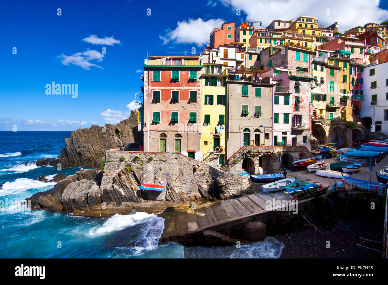 Riomaggiore fisherman village in Cinque Terre, Italy Stock Photo - Alamy