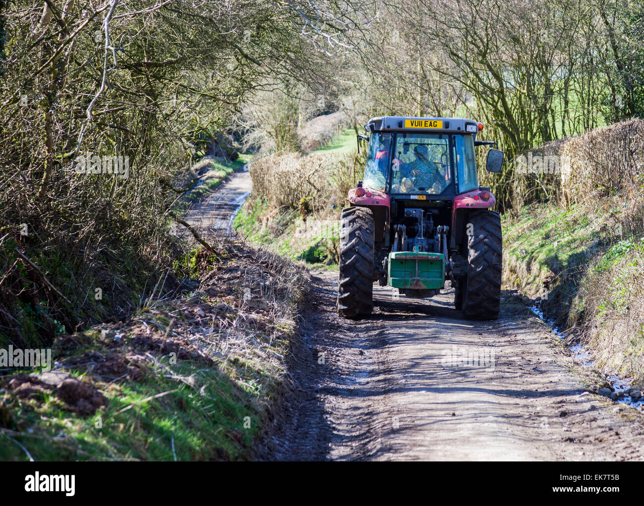 Tractor country lane hi-res stock photography and images - Alamy