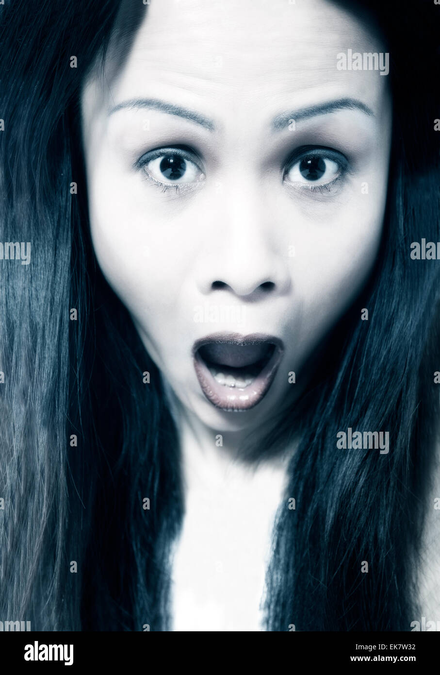 Scary pose hi-res stock photography and images - Alamy