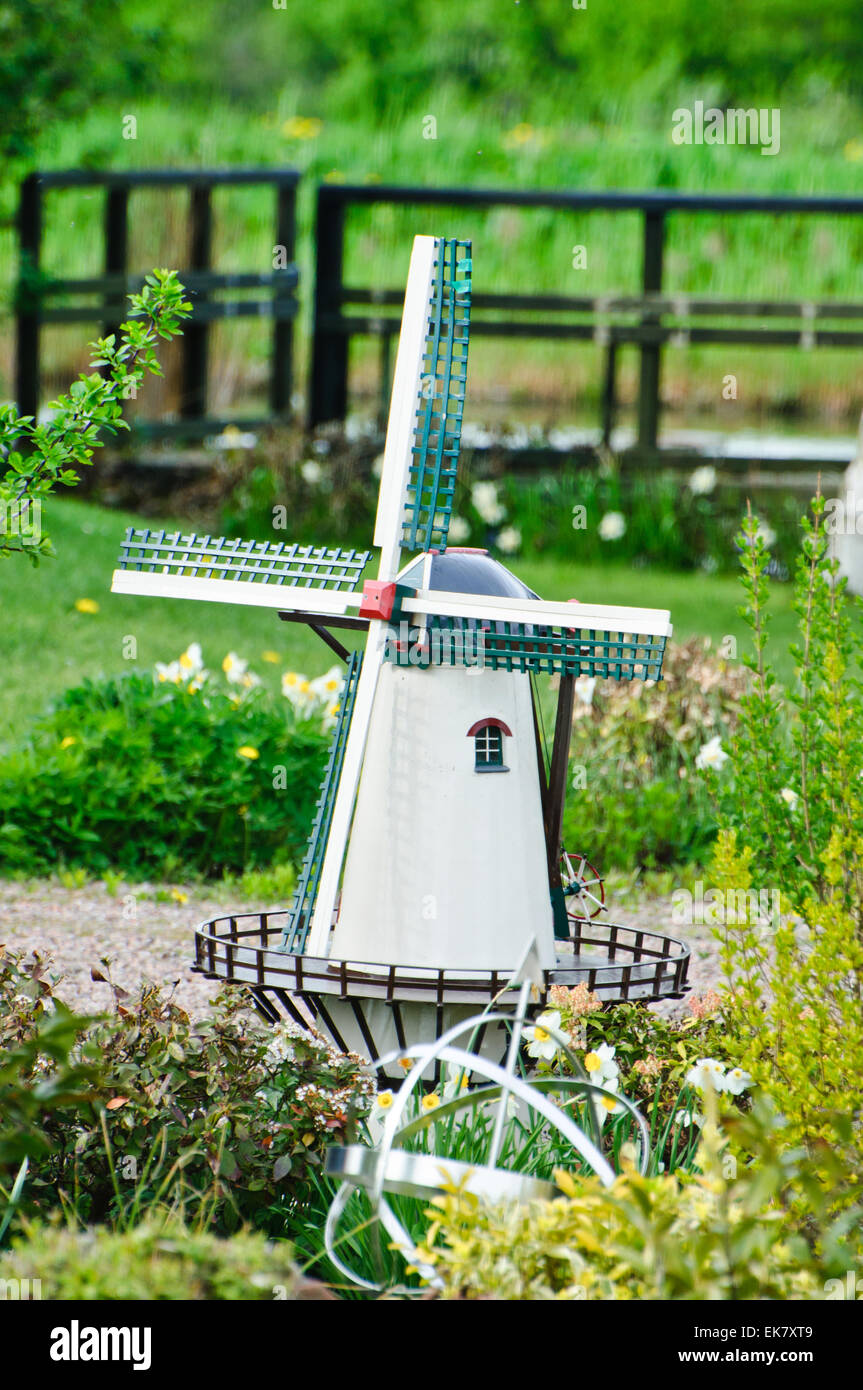 Peace building model hi-res stock photography and images - Alamy