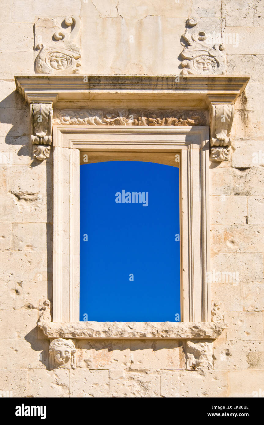 Windows - antic Architecture Stock Photo - Alamy