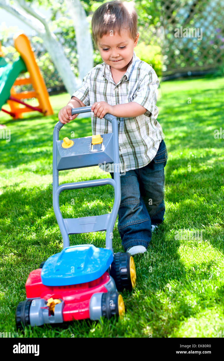 Helper engine hi-res stock photography and images - Alamy