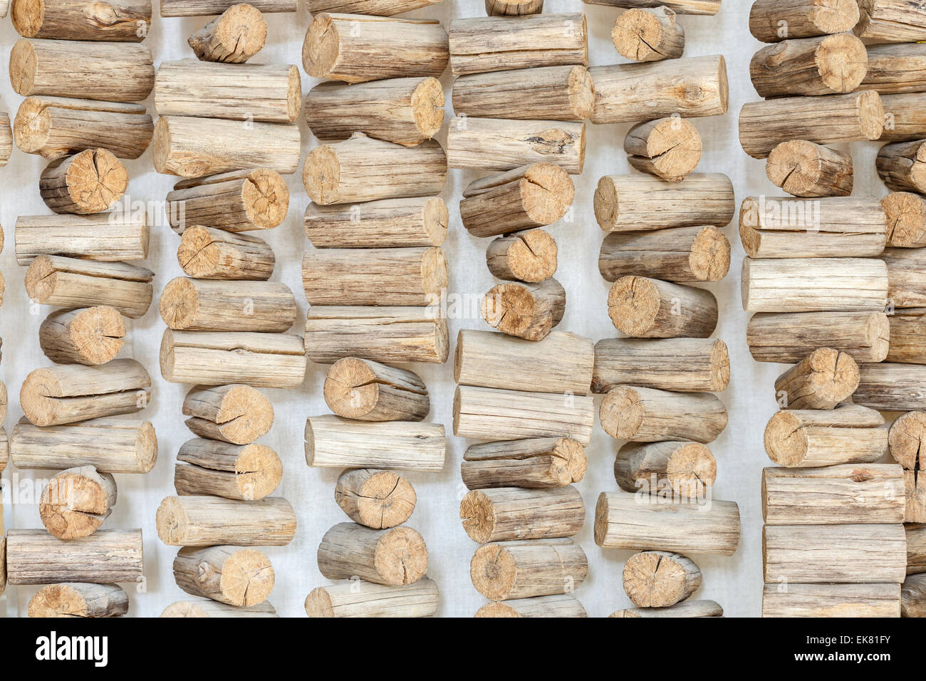 Wood log background textured Stock Photo - Alamy
