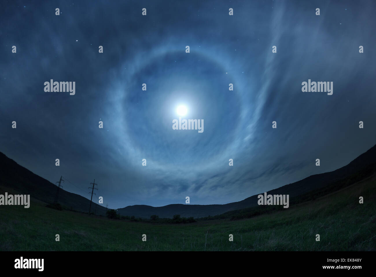 Night sky shining stars background hi-res stock photography and images ...