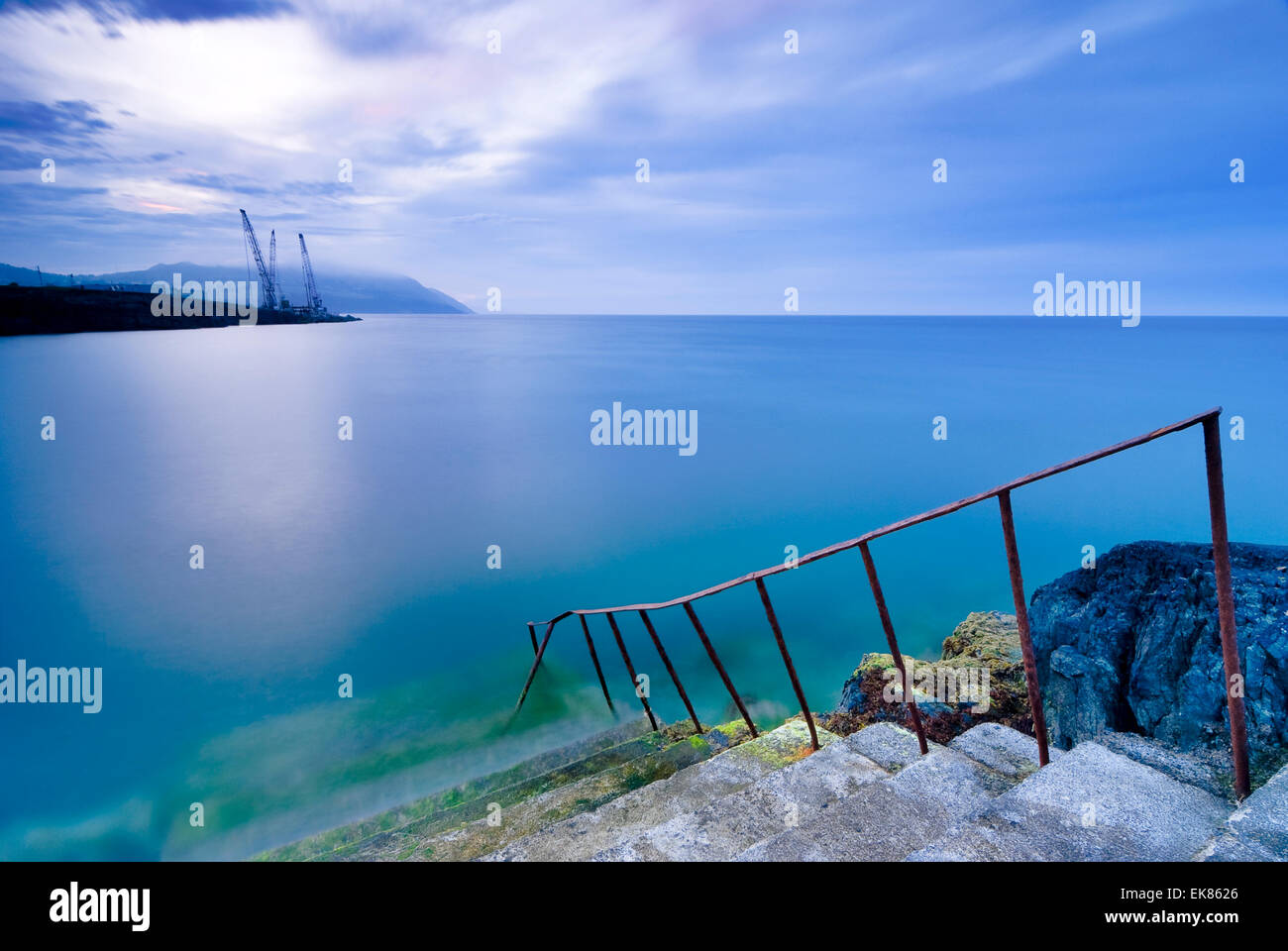 Steps to water Stock Photo - Alamy