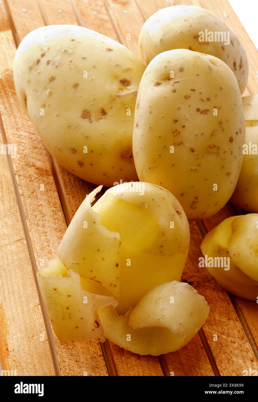 Raw Potato Full body and Slices Stock Photo - Alamy