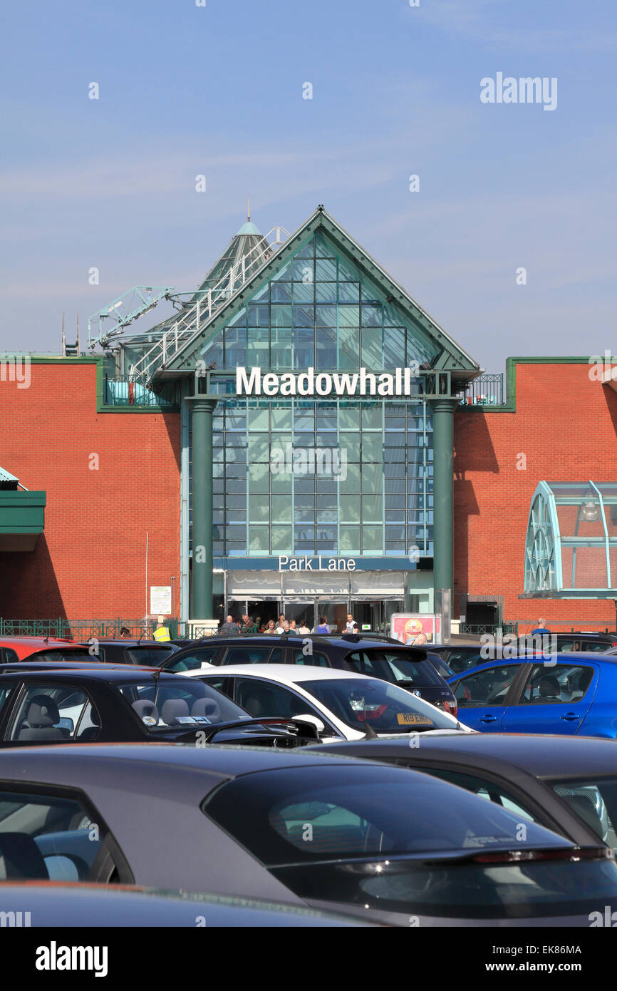 Meadowhall entrance hi-res stock photography and images - Alamy