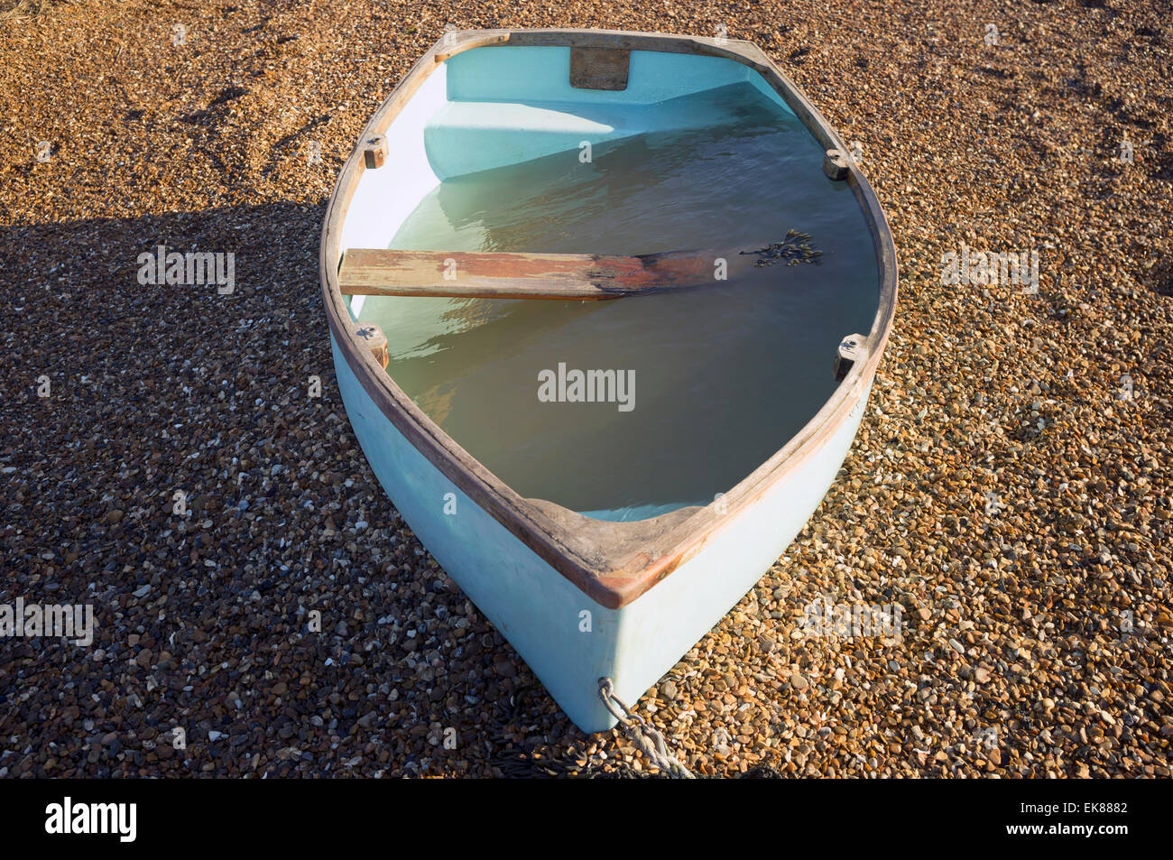 Full boat hi-res stock photography and images - Alamy