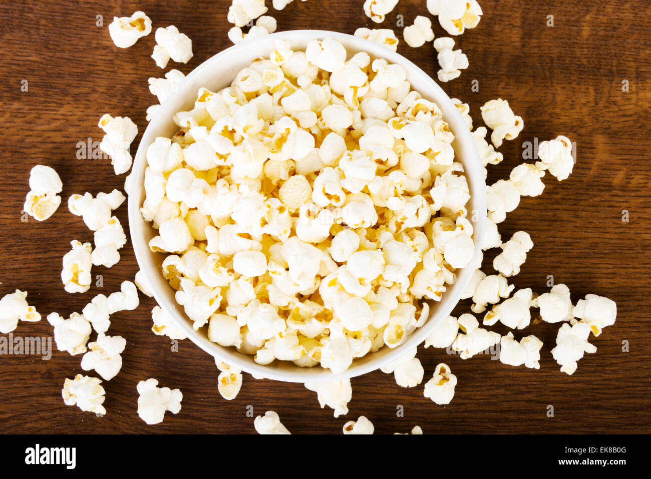 Overflowing popcorn hi-res stock photography and images - Alamy