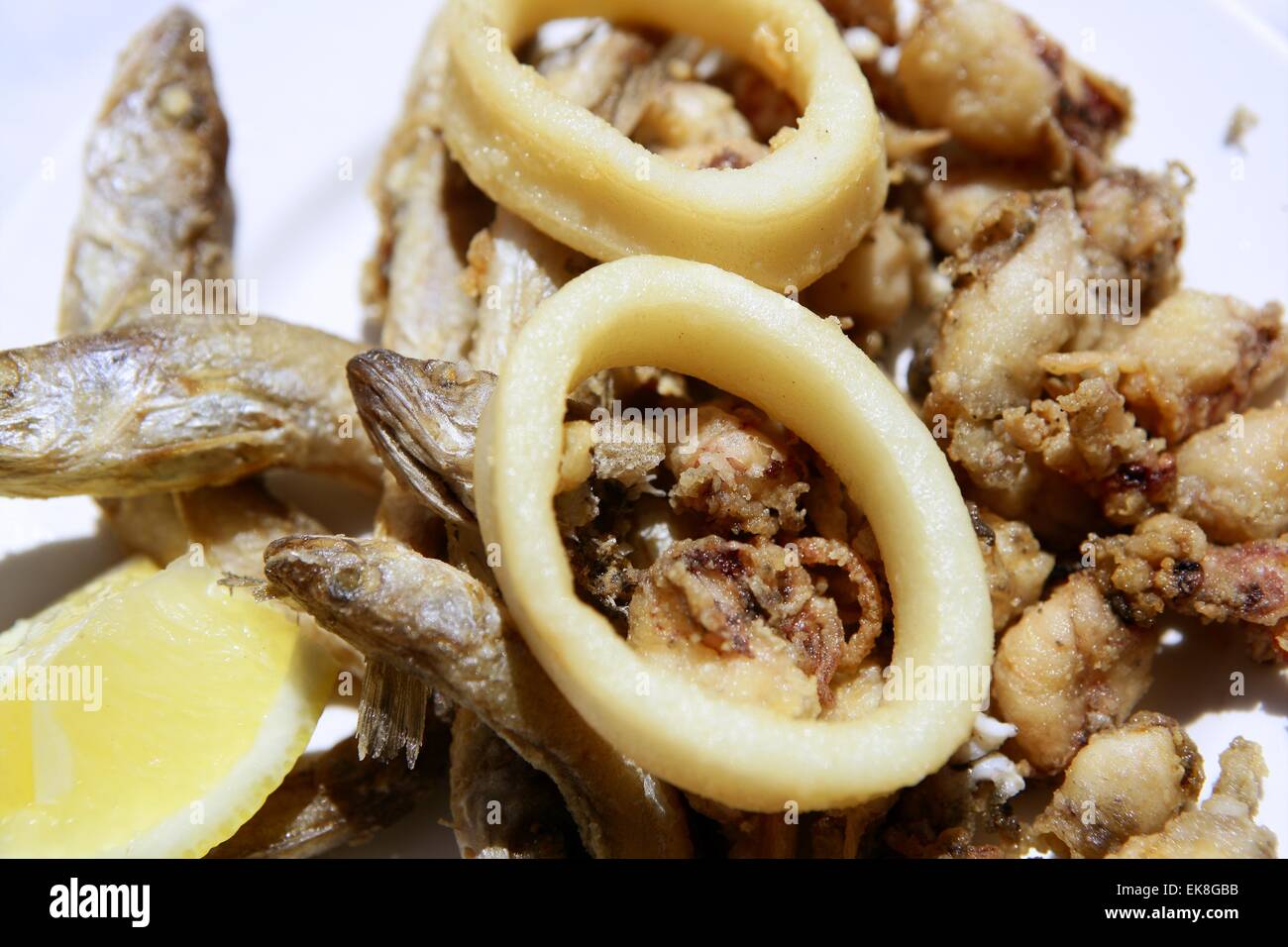Close up crumb fried fish hi-res stock photography and images - Alamy