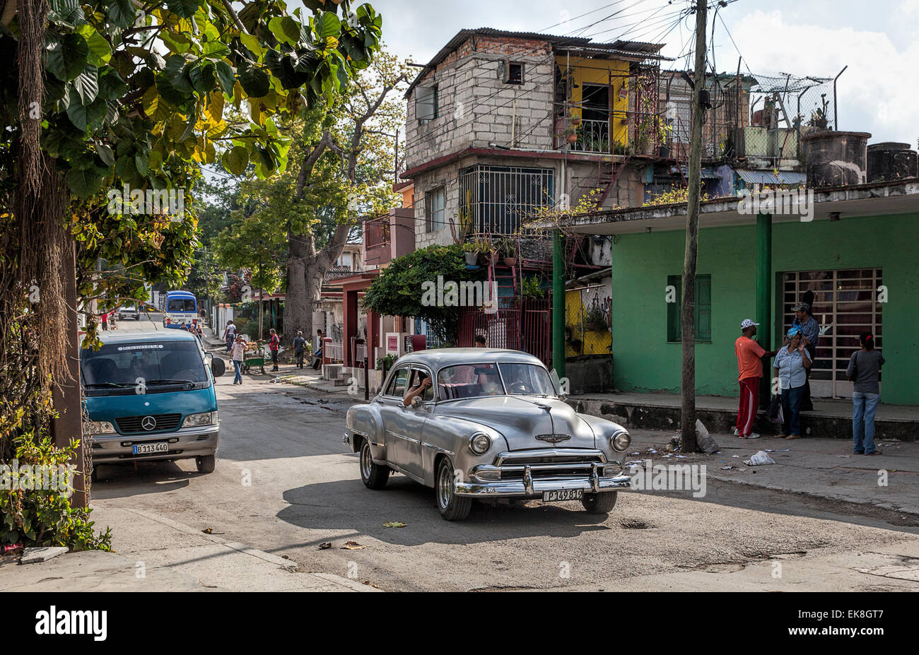 Old american car in poor hi-res stock photography and images - Alamy