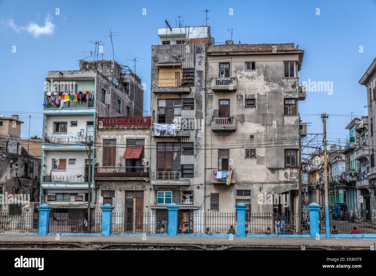 Cuba flat house hi-res stock photography and images - Alamy