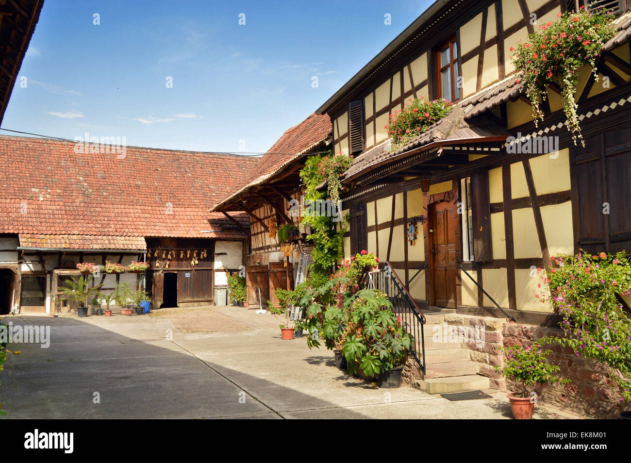 Former Tobacco barn - Timber framed Farm and barn to dry tobacco in the ...