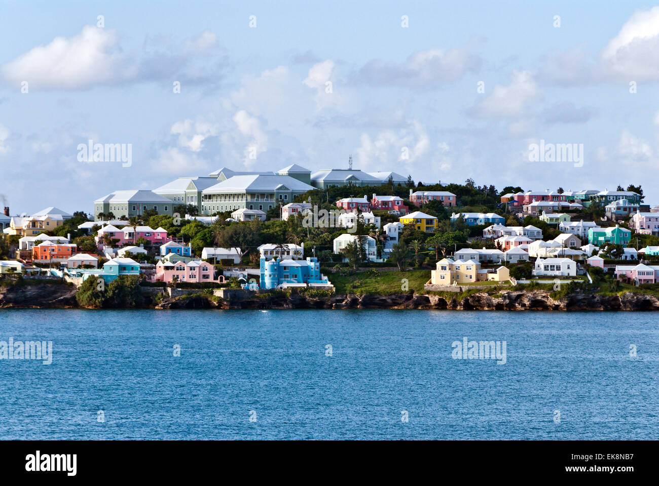 Waterfront pastel houses, Bermuda Stock Photo - Alamy