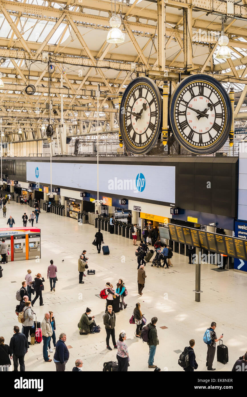 Waterloo Railway Station - London Stock Photo - Alamy