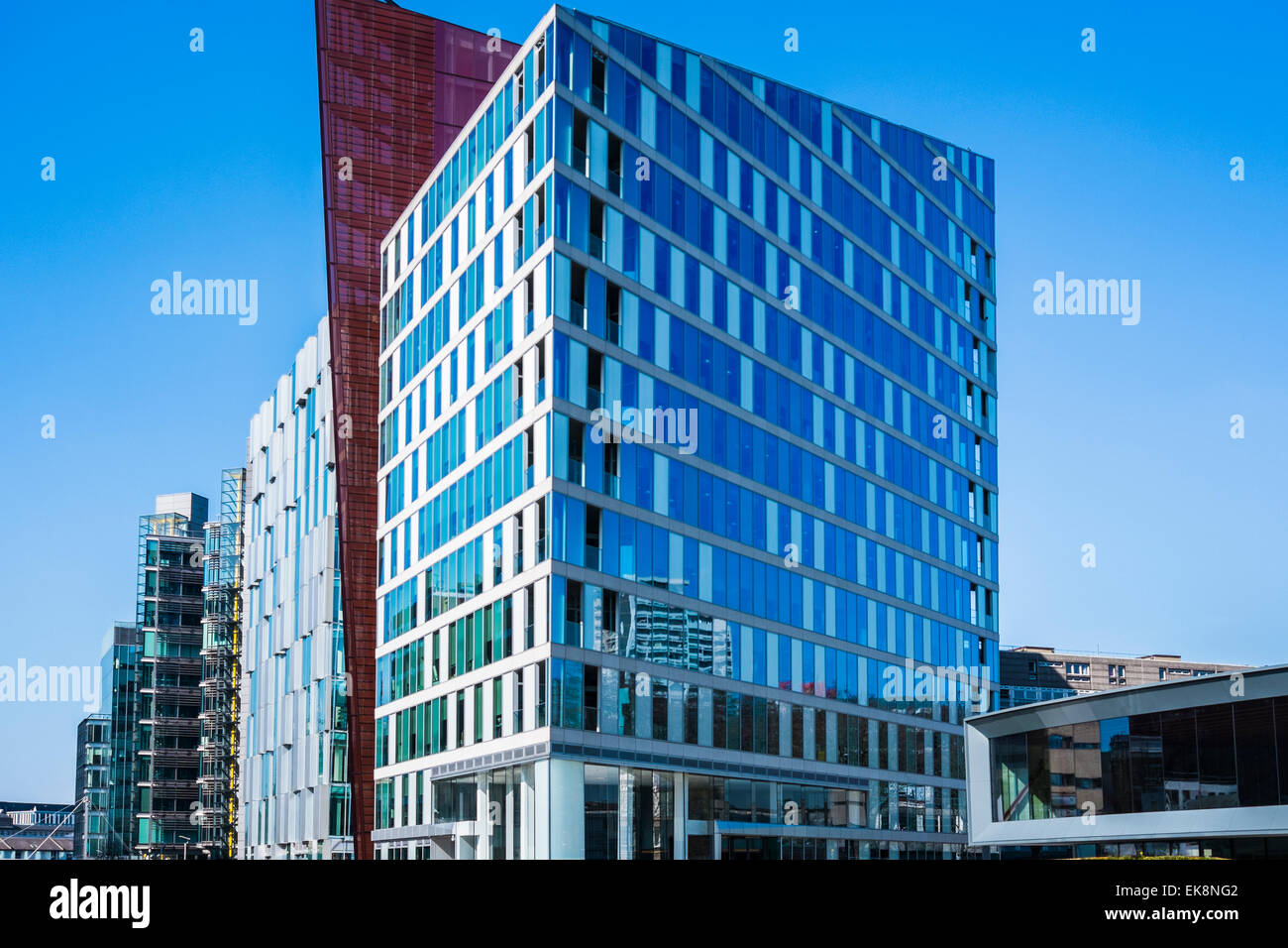 Merchant Square Paddington Waterside - London Stock Photo - Alamy