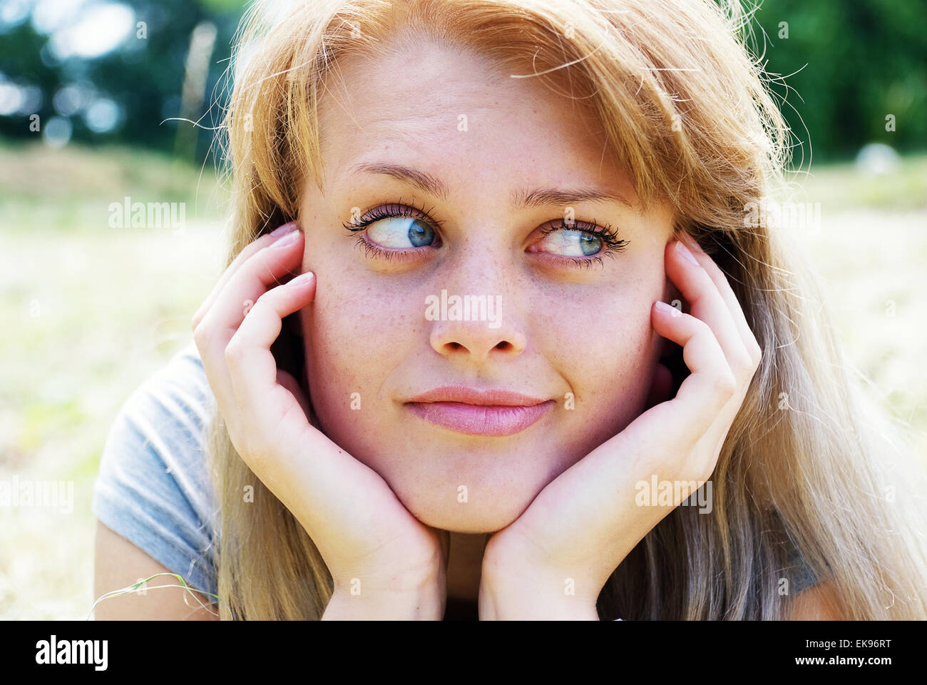 portrait of beautiful young women in nature Stock Photo - Alamy portrait of beautiful young women in nature Stock Photo - Alamy
