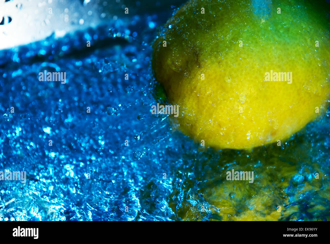 lemon and water drops Stock Photo - Alamy