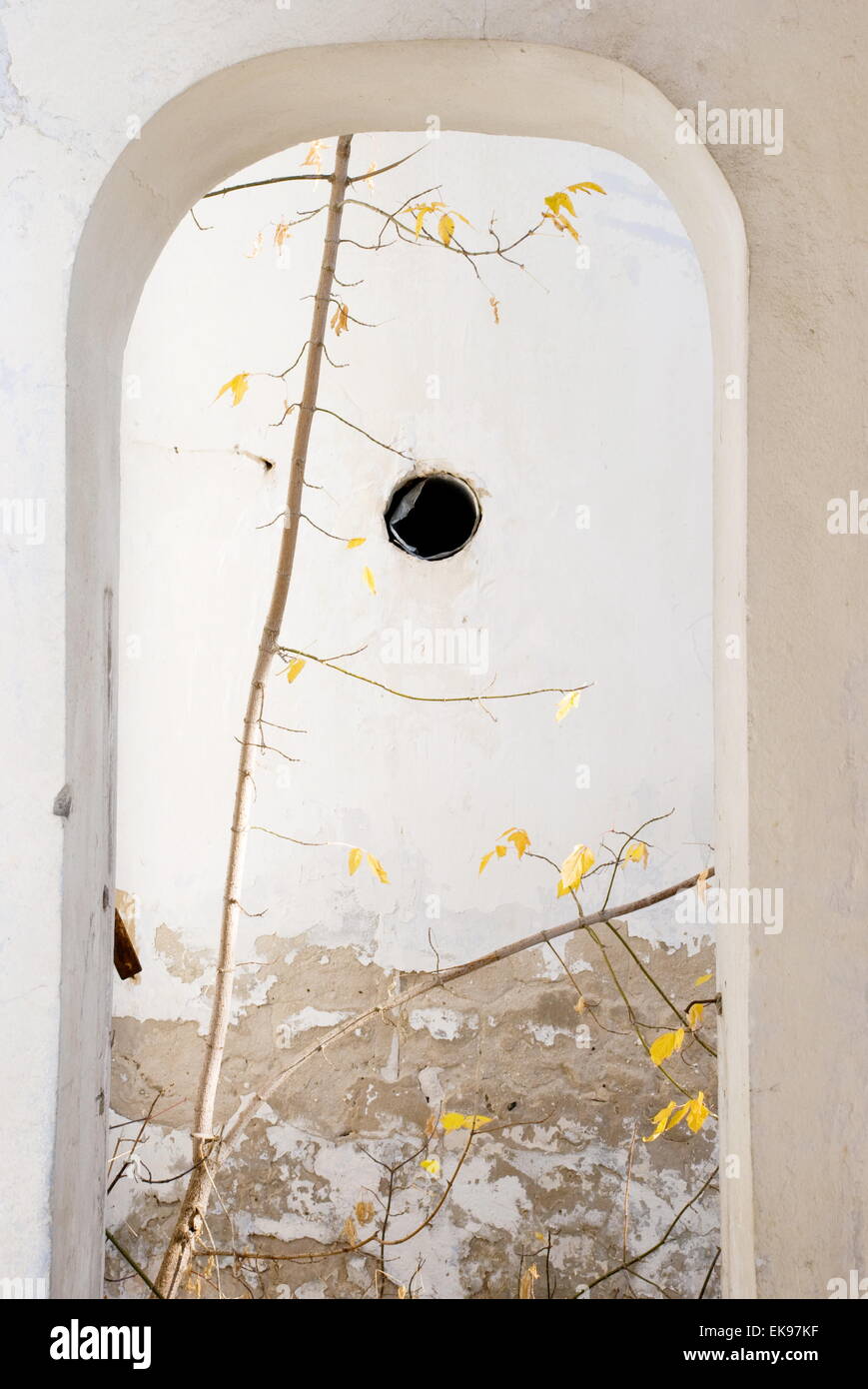 View abandoned concrete building hi-res stock photography and images ...