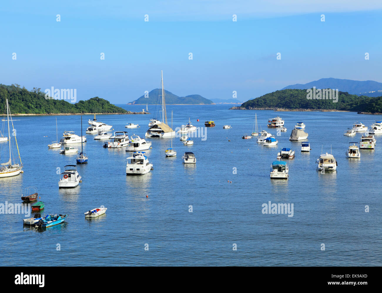 yacht in bay Stock Photo - Alamy
