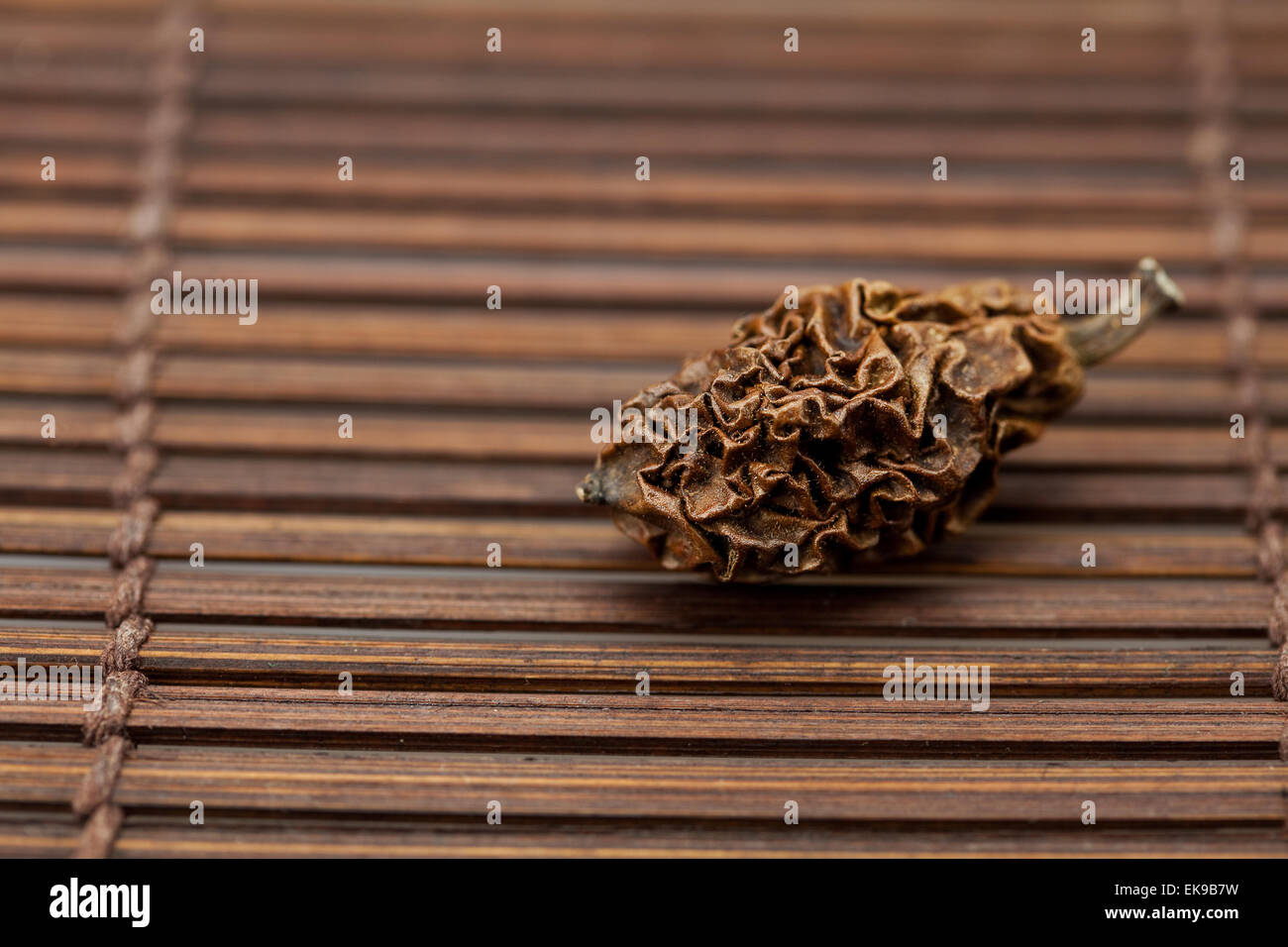 Open bamboo mat hi-res stock photography and images - Alamy