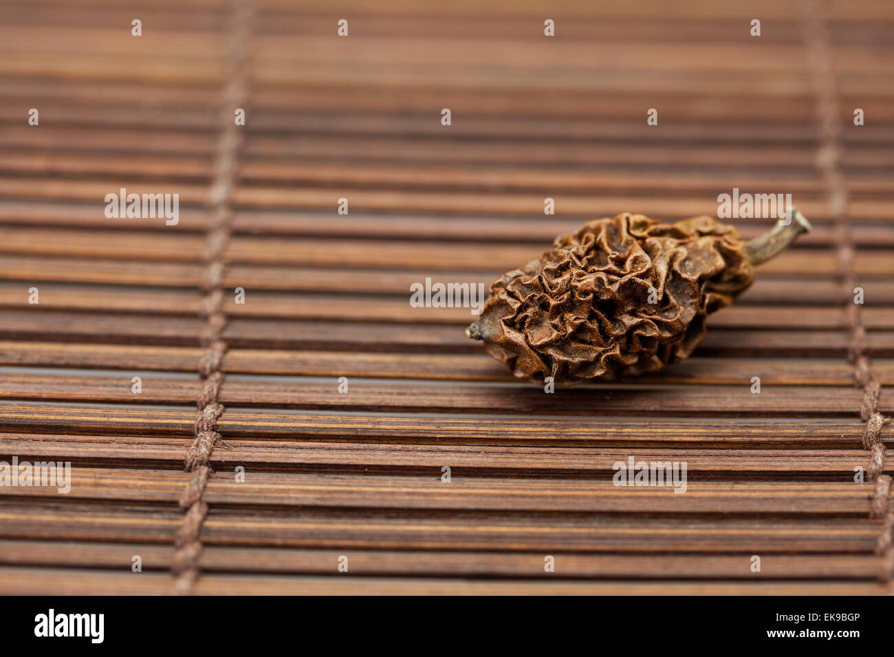 Open bamboo mat hi-res stock photography and images - Alamy