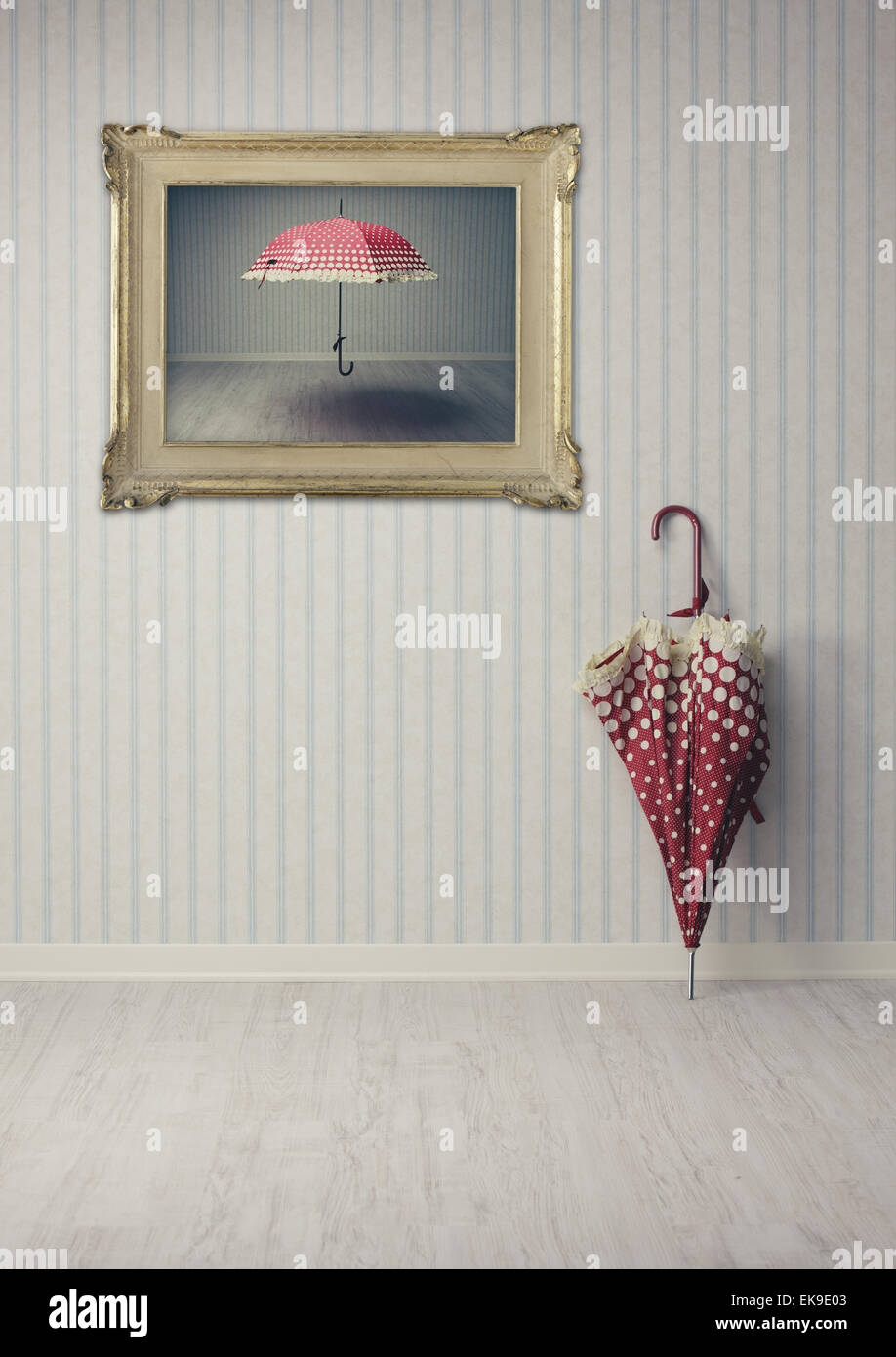 open and closed Stock Photo - Alamy