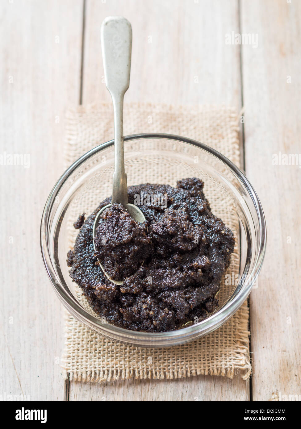 Homemade face and body organic all natural coffee scrub (peeling) with ...