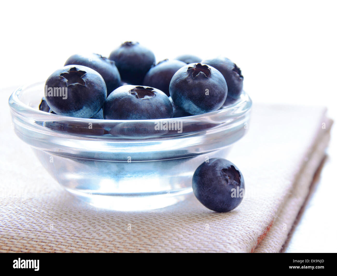 Blueberries in bowl isolated hi-res stock photography and images - Alamy