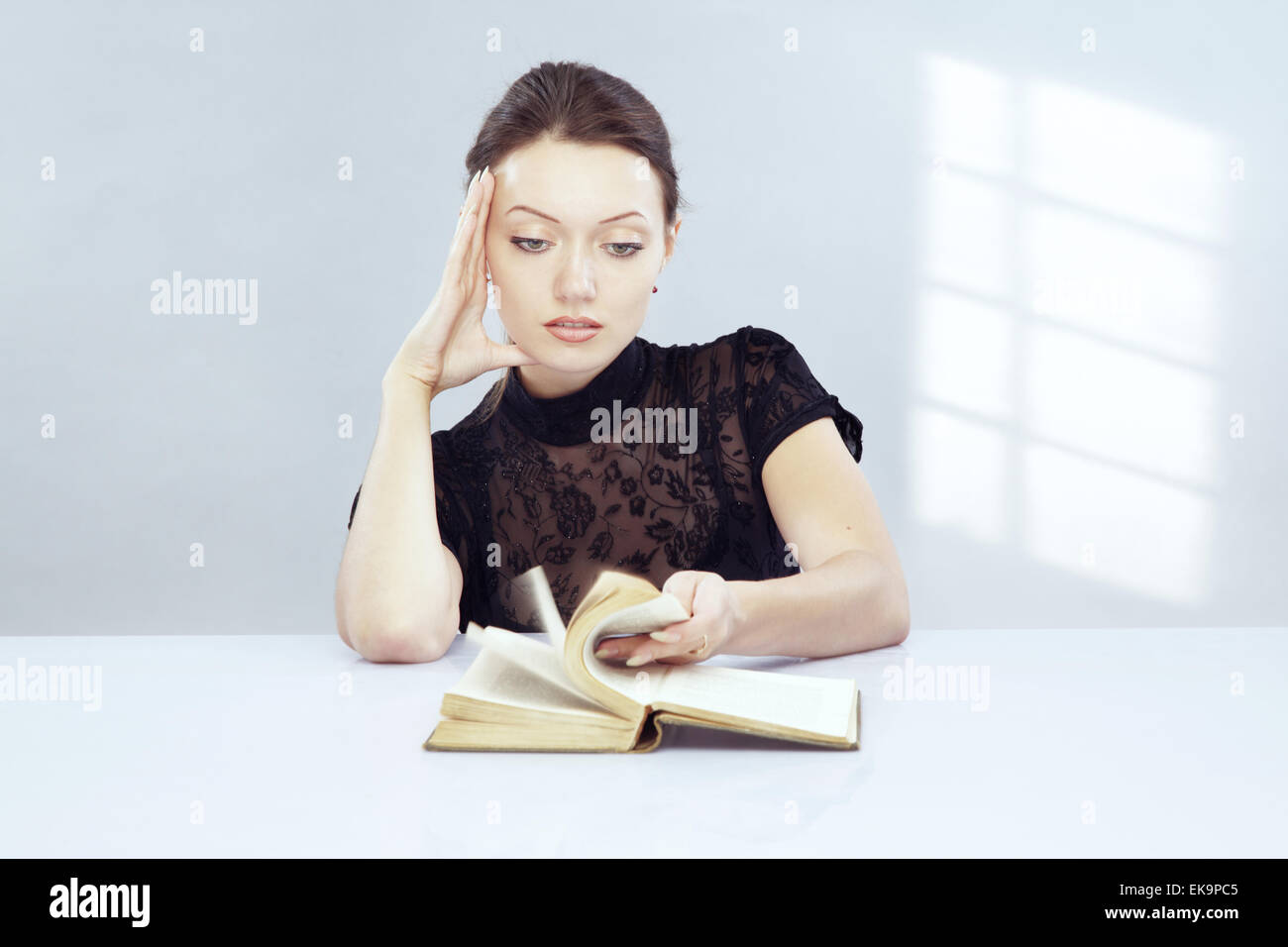 Shadow dynamics hi-res stock photography and images - Alamy