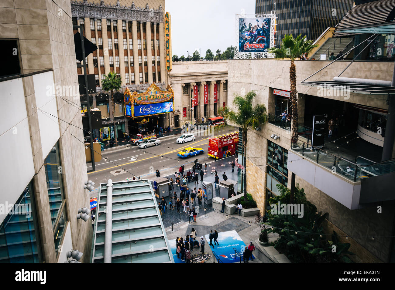 Hollywood and Highland Center and view of Hollywood Boulevard, in ...