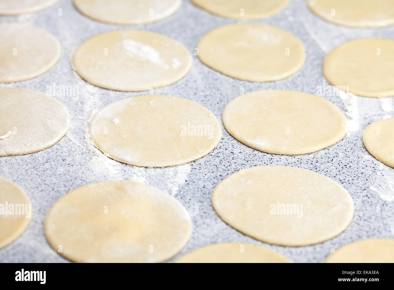 Food round shape hi-res stock photography and images - Alamy