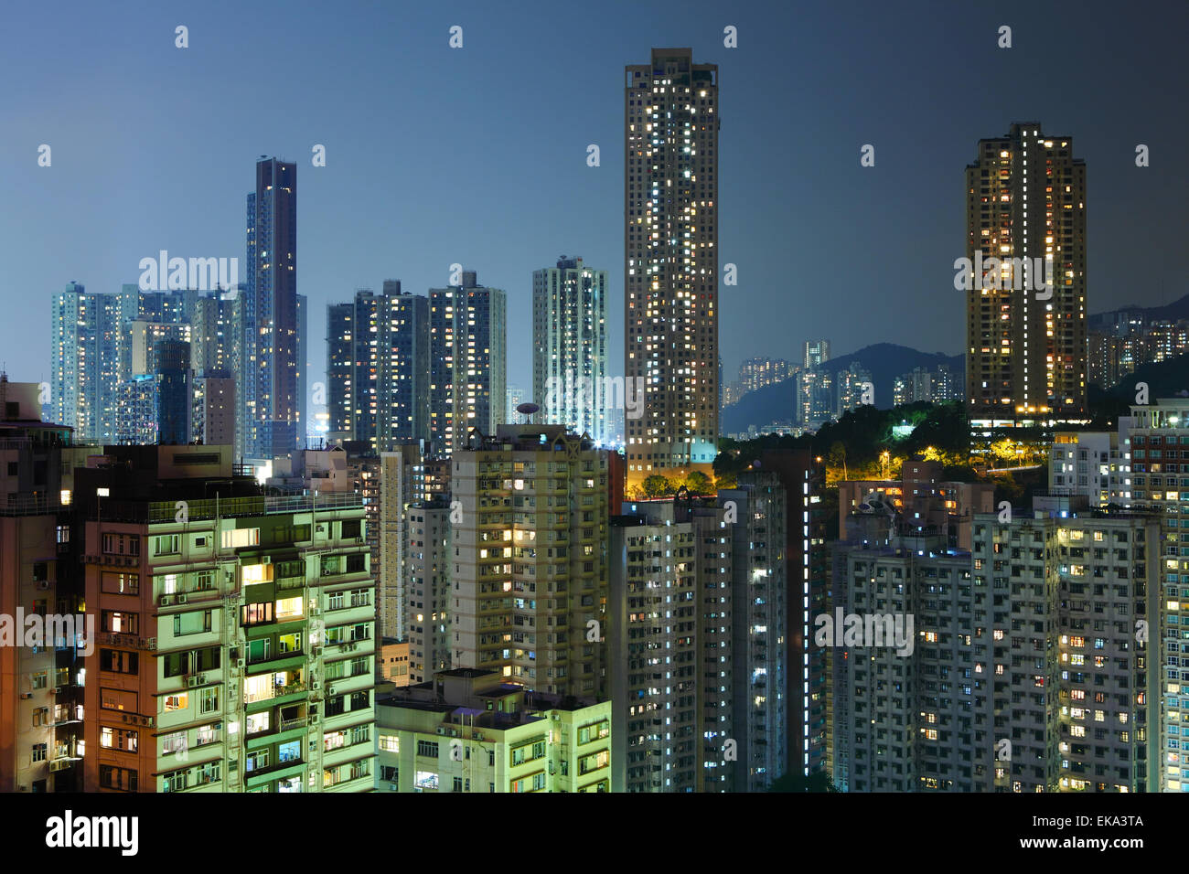 apartment building at night Stock Photo - Alamy