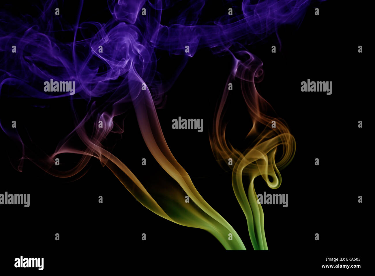 Black background smoke image hi-res stock photography and images - Alamy