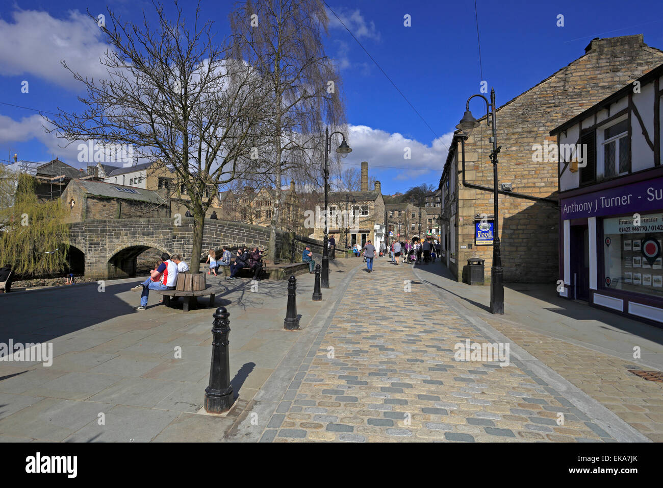 Hebden bridge yorkshire hi-res stock photography and images - Alamy