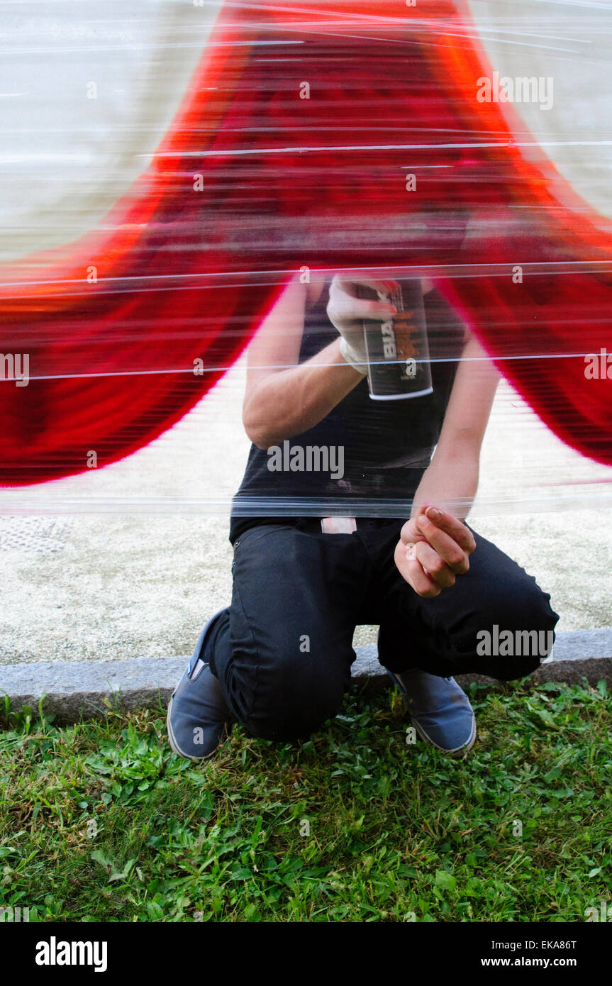 Hand Spray Painting Stock Photo - Alamy
