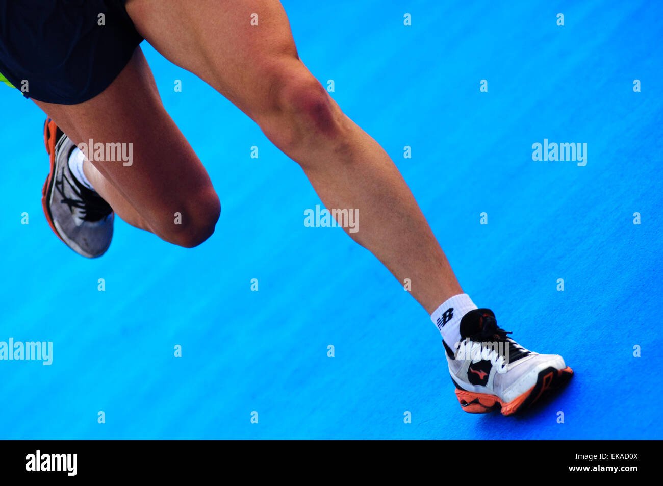 Running feet hi-res stock photography and images - Alamy
